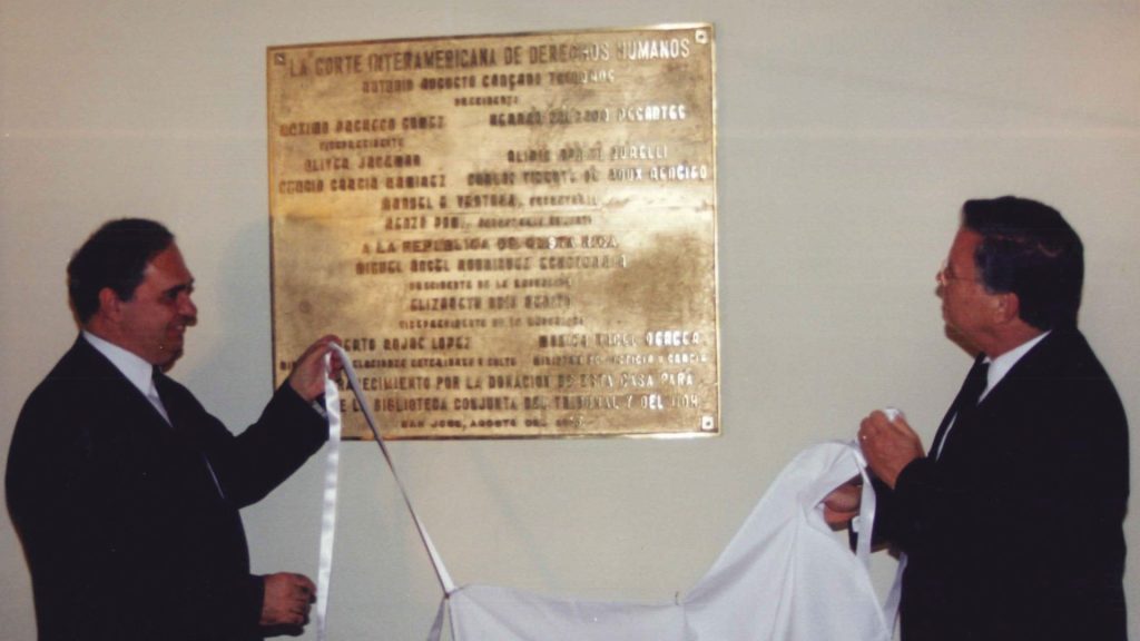 El legado de Antônio Augusto Cançado Trindade: Hacia la construcción de ...